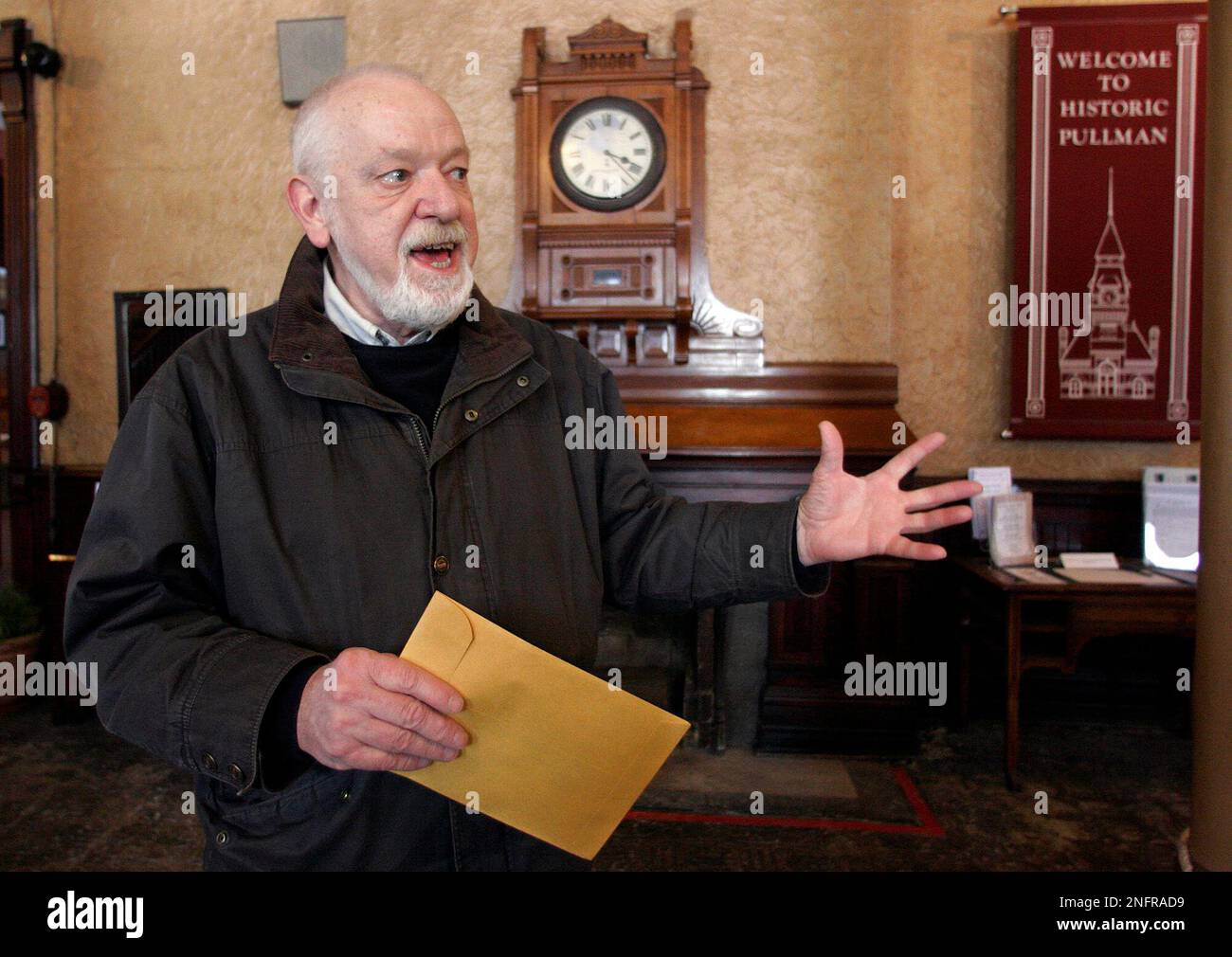 Tony Dzik, longtime Pullman resident who witnessed the 1998 fire at the ...