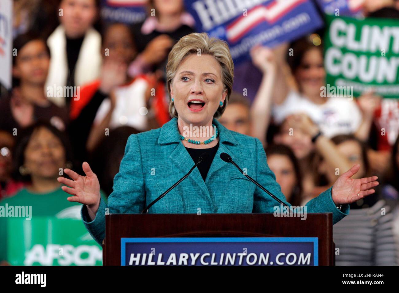 Democratic presidential hopeful Sen. Hillary Rodham Clinton, D-N.Y ...