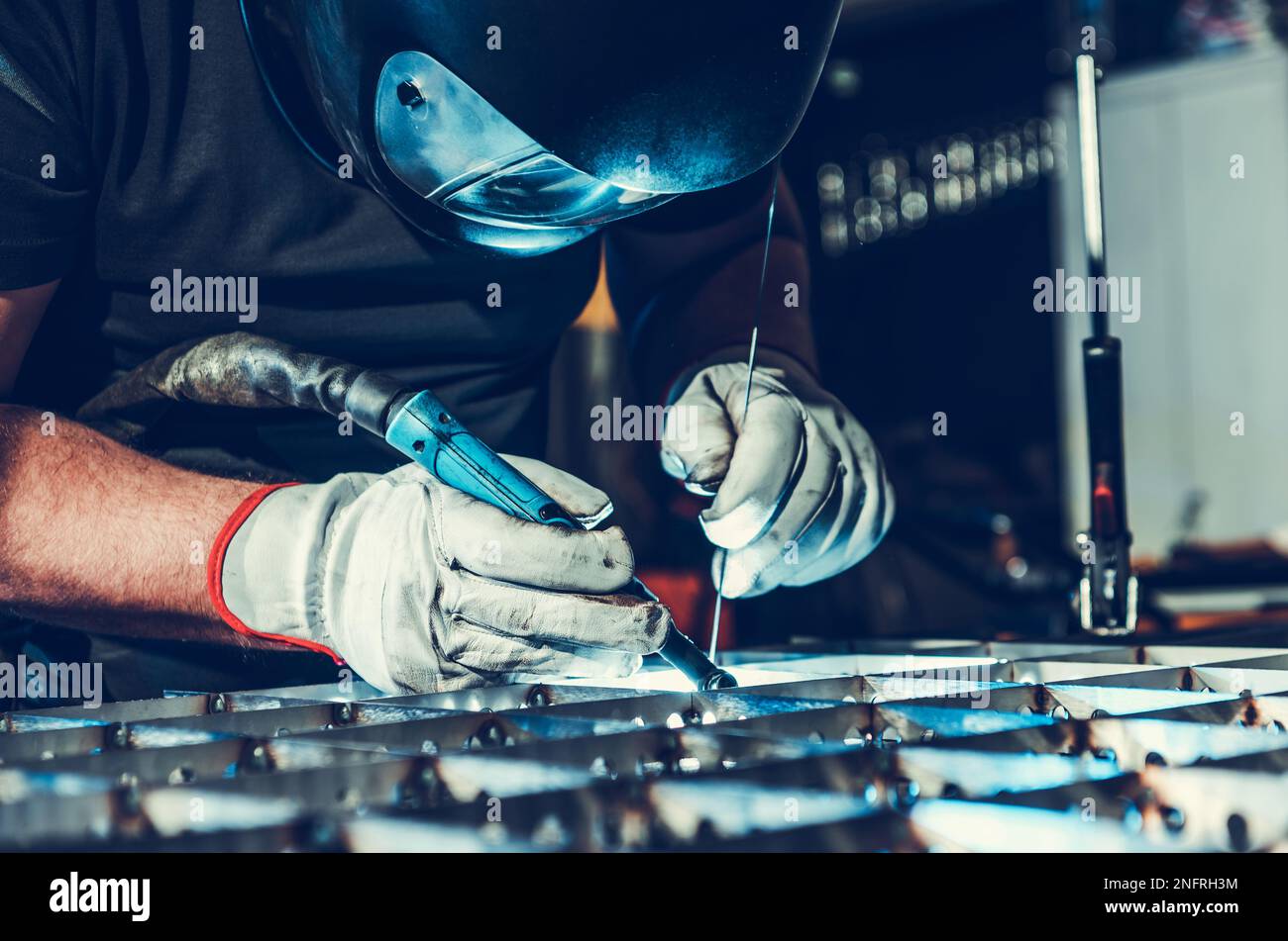 Tig welder industrial hi-res stock photography and images - Alamy