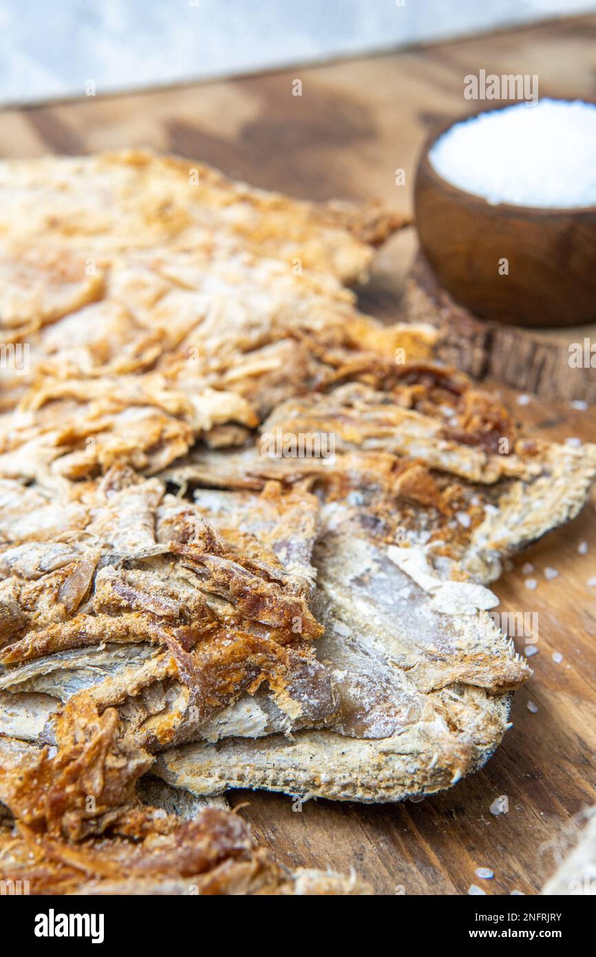 Head brain food fish hi-res stock photography and images - Alamy