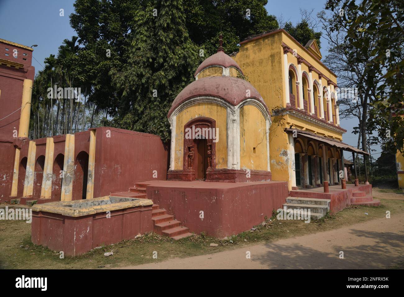 Dev mandir hi-res stock photography and images - Alamy
