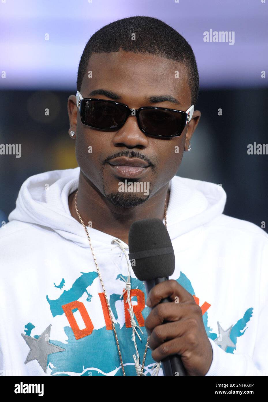 Singer Ray J makes an appearance at MTV Studio's in Times Square for ...