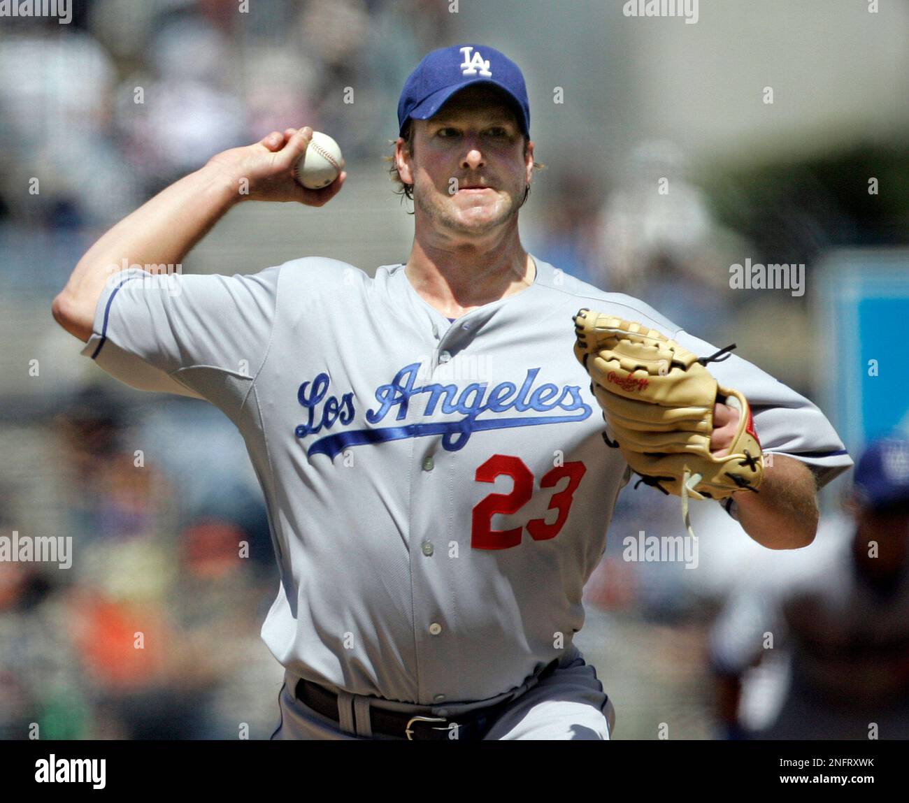 Los Angeles Dodgers' Derek Lowe in a baseball game Sunday April 6, 2008 ...