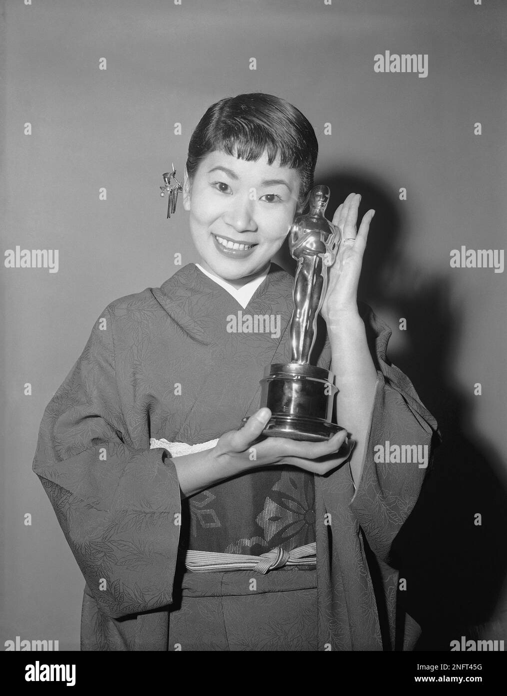 Japanese actress Miyoshi Umeki, winner of an Academy Award on March 26 ...