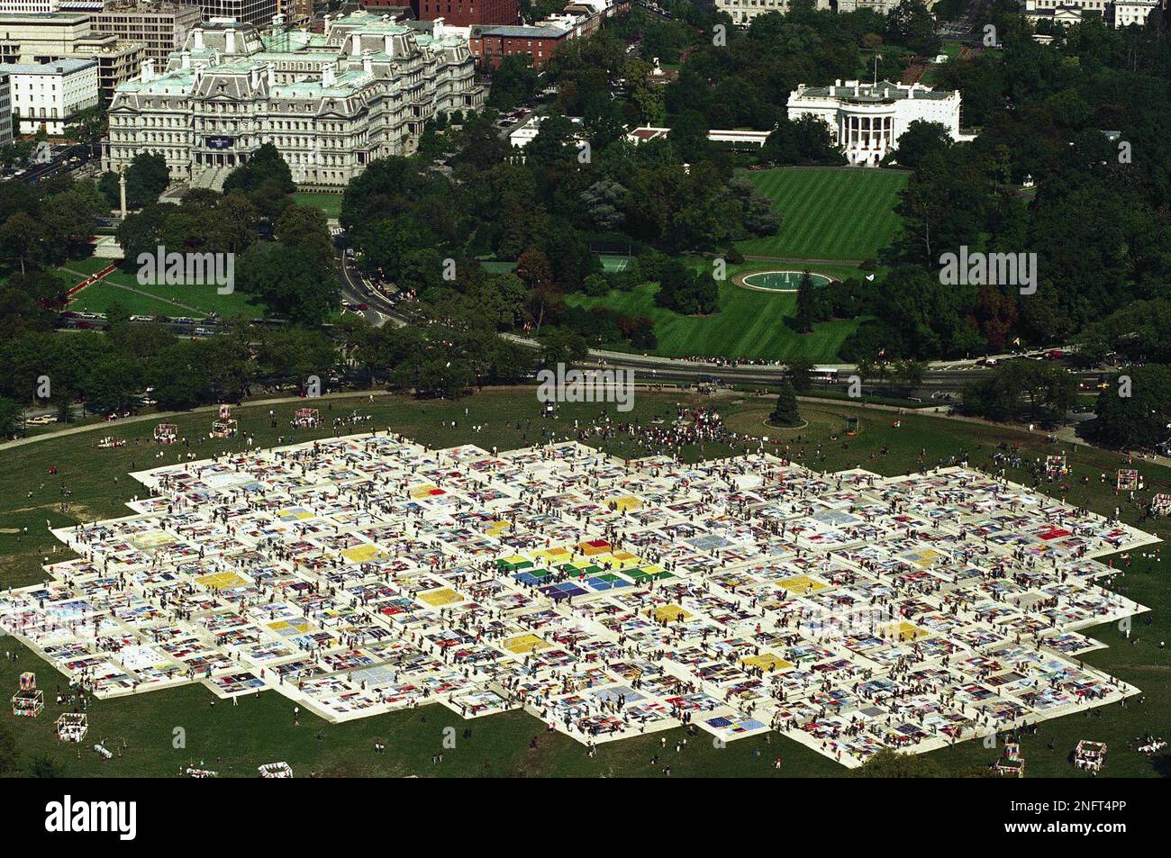 This photo, taken from the Washington Monument, shows the quilt ...