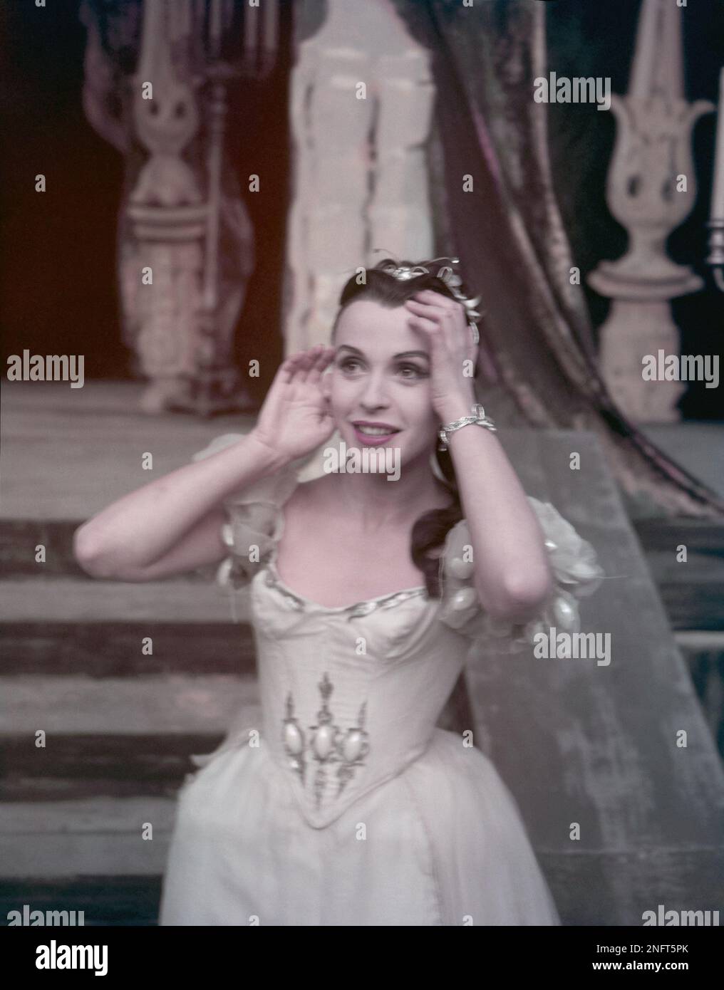 Actress Claire Bloom is Ophelia in Old Vic Company presentation of ...
