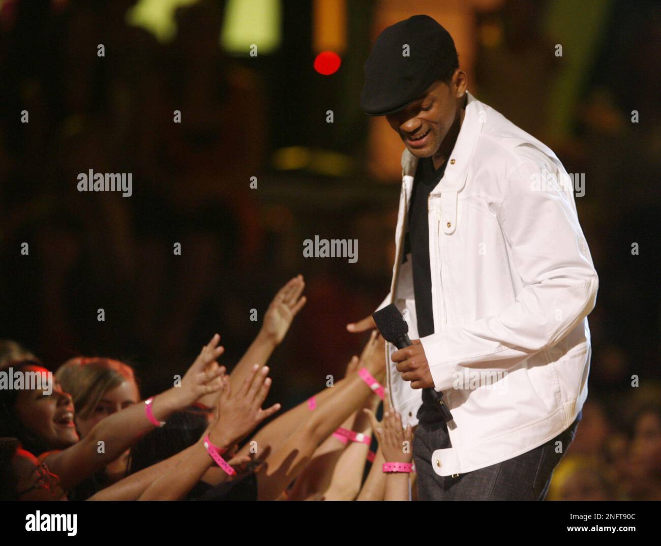 Actor Will Smith greets the crowd during the 21st Annual Kids' Choice ...