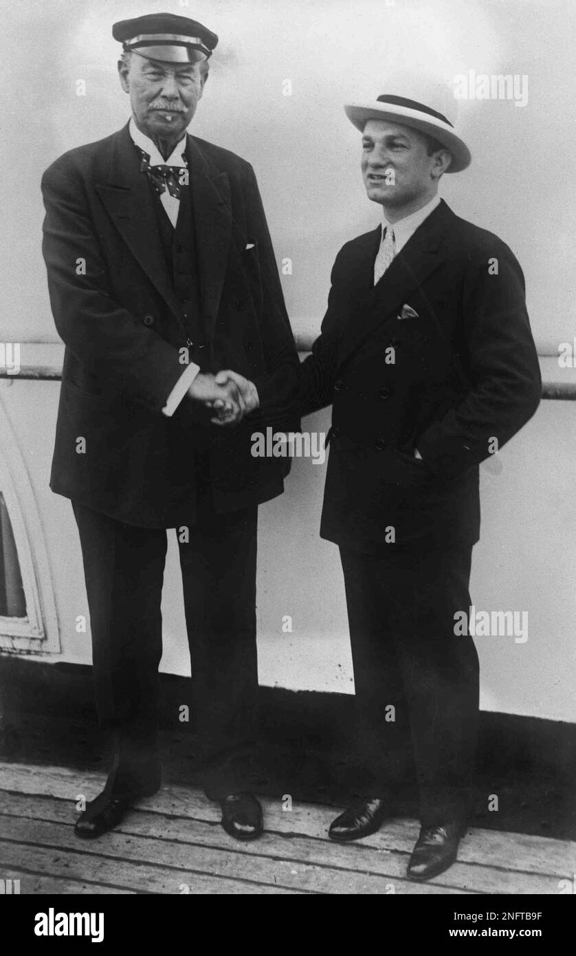 Sir Thomas Lipton, left, and Charles Levine, the first New York-to ...