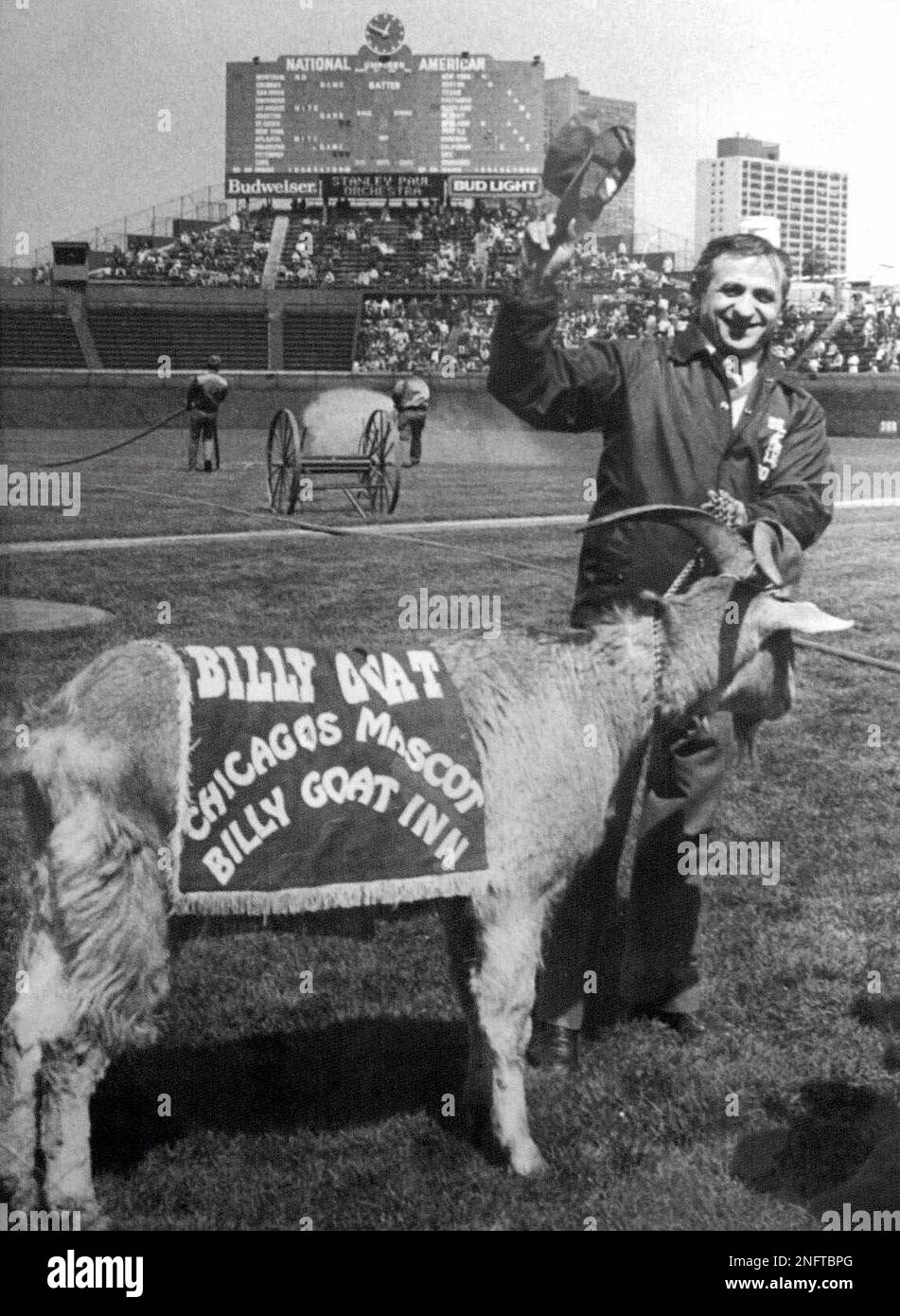 Sam Sianis, current proprietor of the famous Billy Goat Tavern in ...