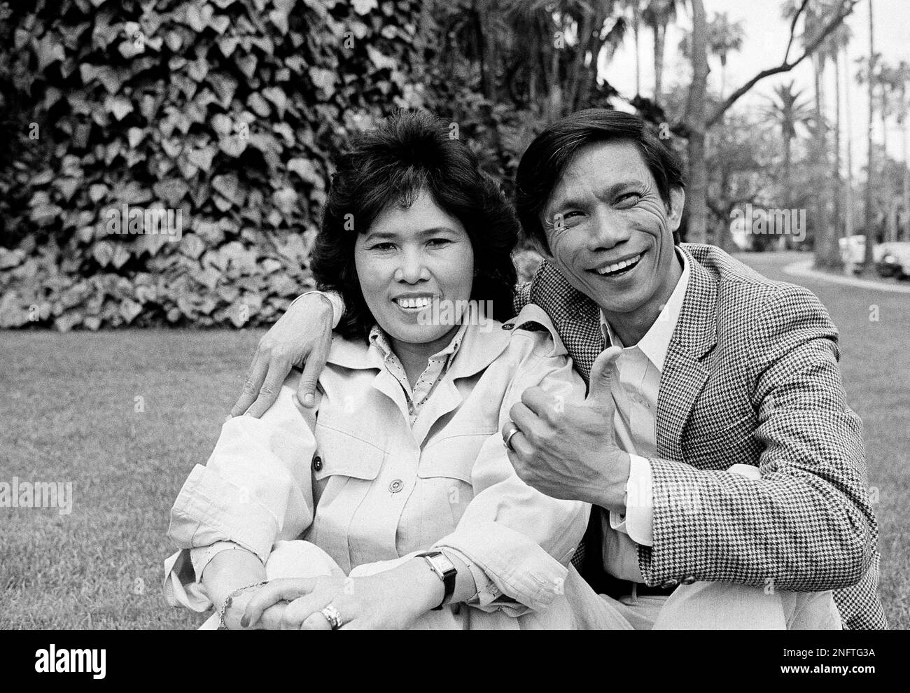 New York Times Photographer Dith Pran the Cambodian refugee whose story ...