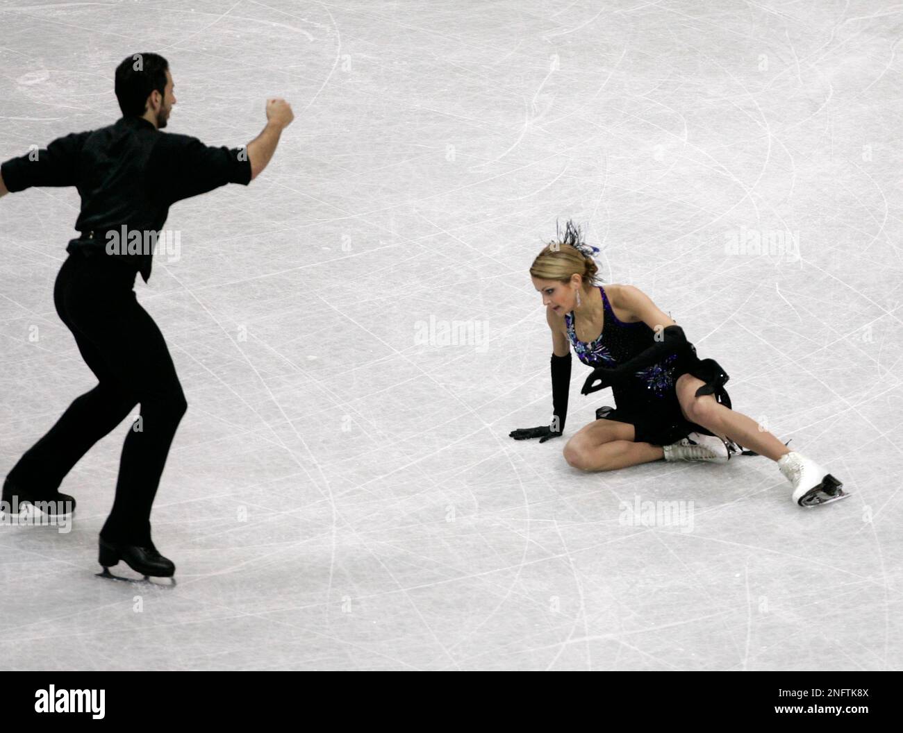 USA's Tanith Belbin and Benjamin Agosto react after Belbin took a fall ...