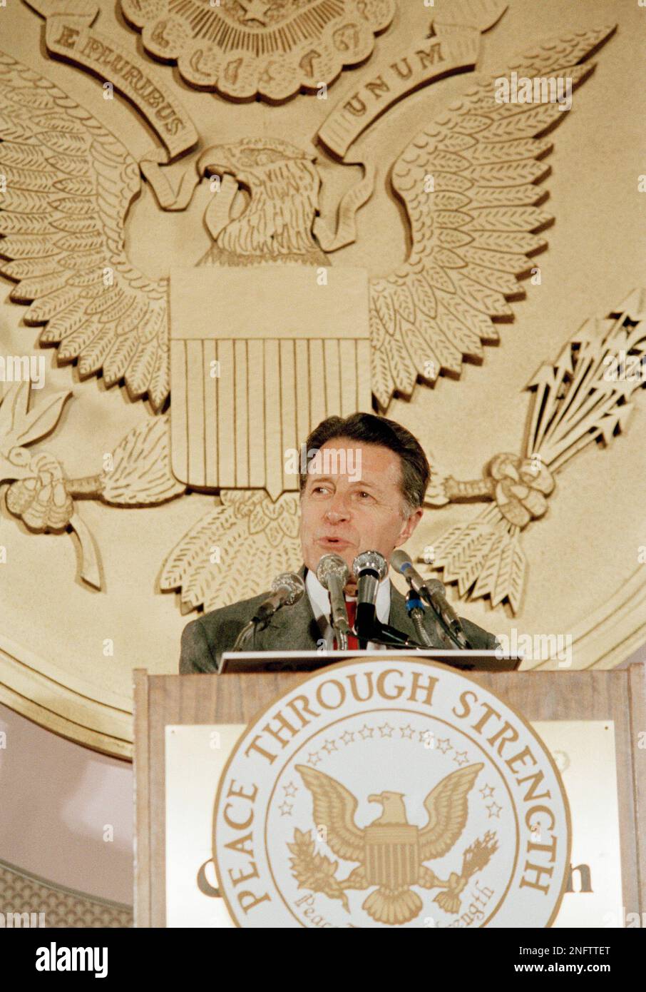 Defense Secretary Caspar Weinberger addresses a group of freedom ...