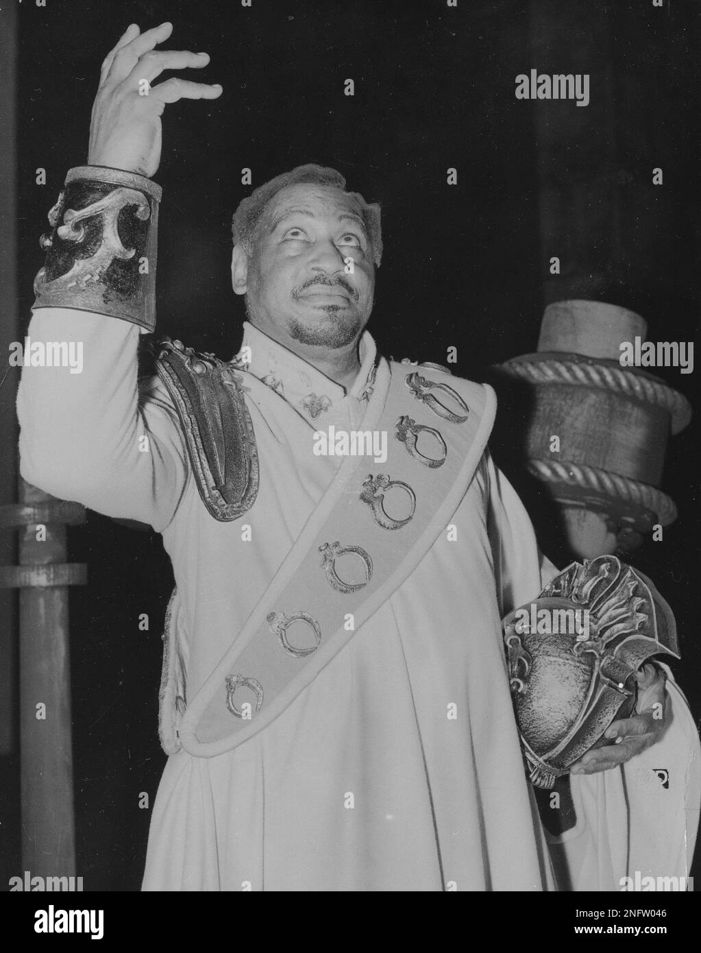 Singer Paul Robeson is shown in the title role as "Othello," during ...