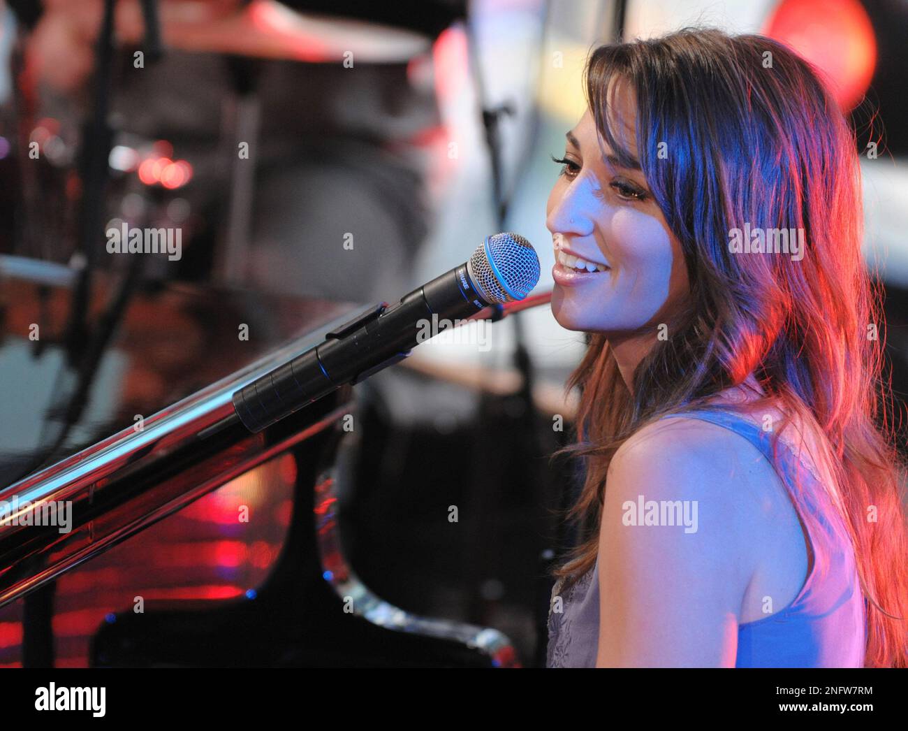 Singer Sara Bareilles performs during an appearance on MTV's Total ...