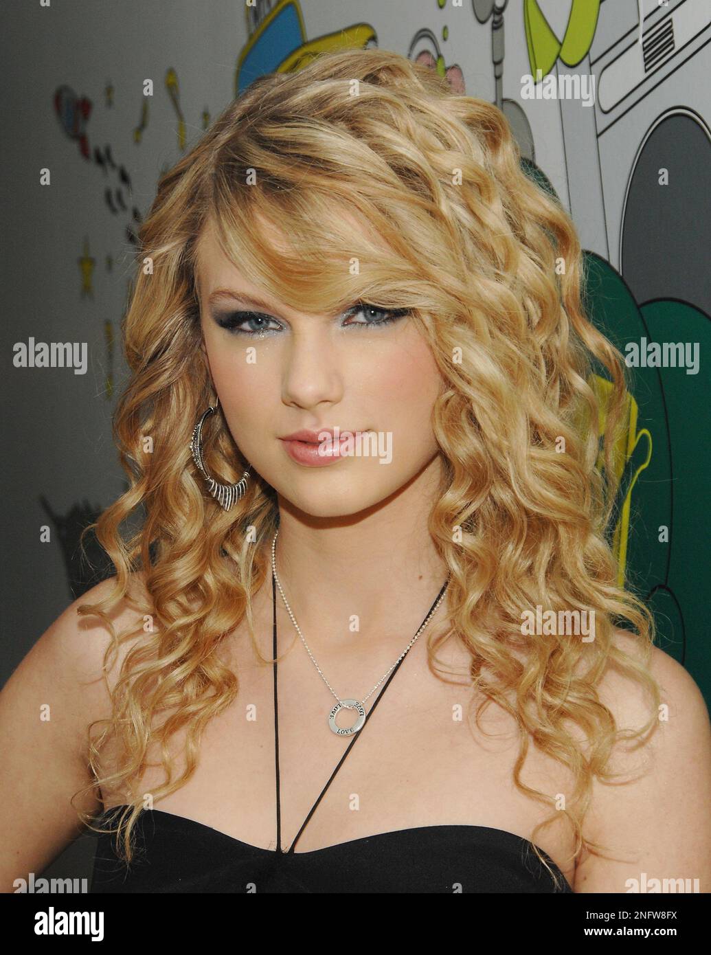 Singer Taylor Swift makes an appearance on MTV's Total Request Live ...