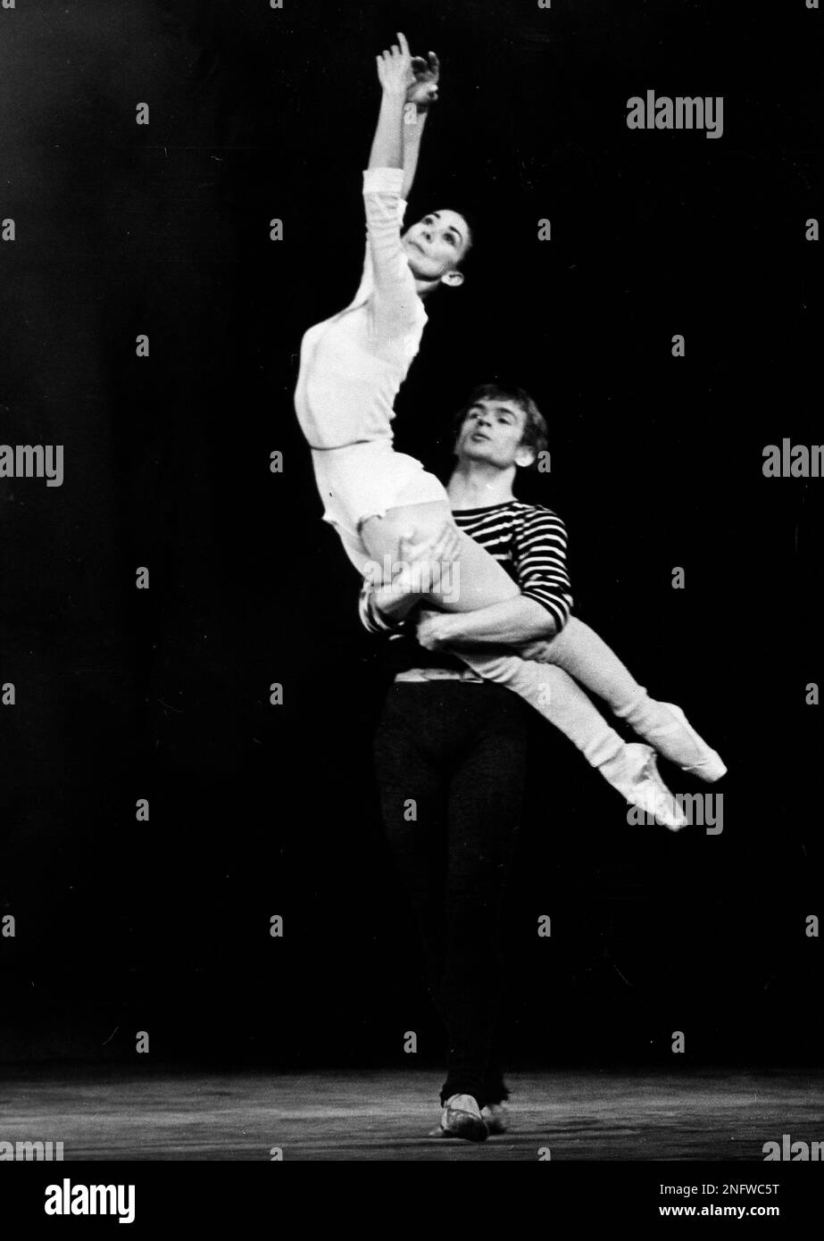 Ballet dancer Rudolph Nureyev and Dame Margot Fonteyn rehearse at the ...
