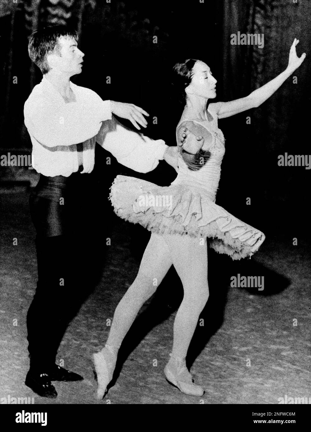 Ballet dancers Rudolph Nureyev and Nina Vyroubova dance during ...
