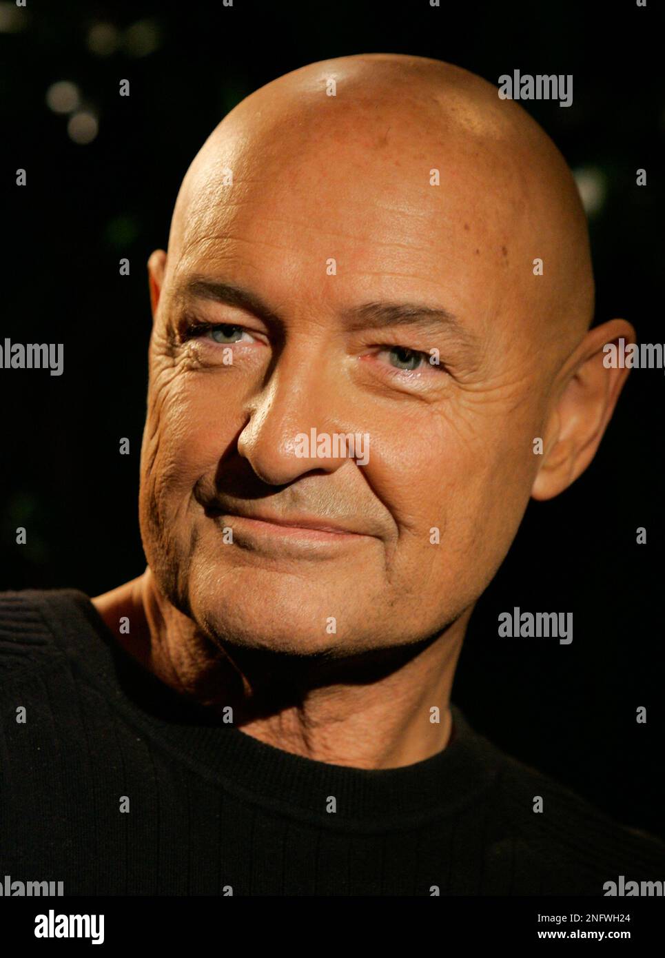 Actor Terry O'Quinn, who portrays John Locke on the ABC "Lost ...