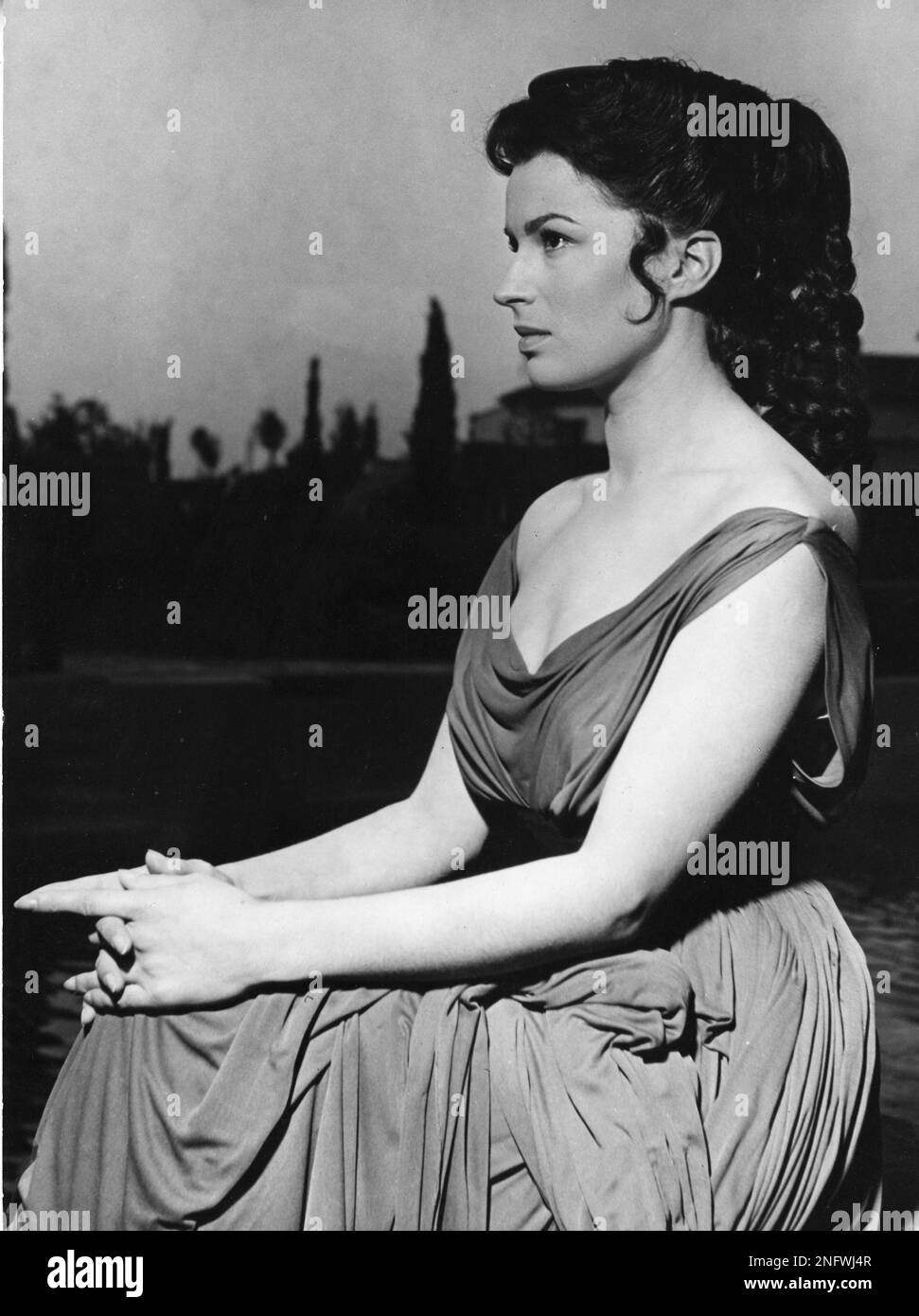 This 1954 image shows Italian film star Silvana Mangano wearing her ...