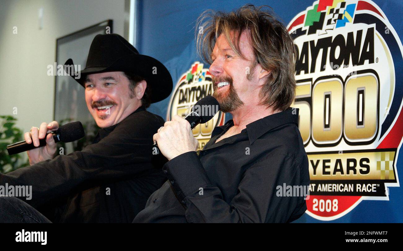 Ronnie Brooks, right, and Kix Dunn talk to reporters prior to the start ...