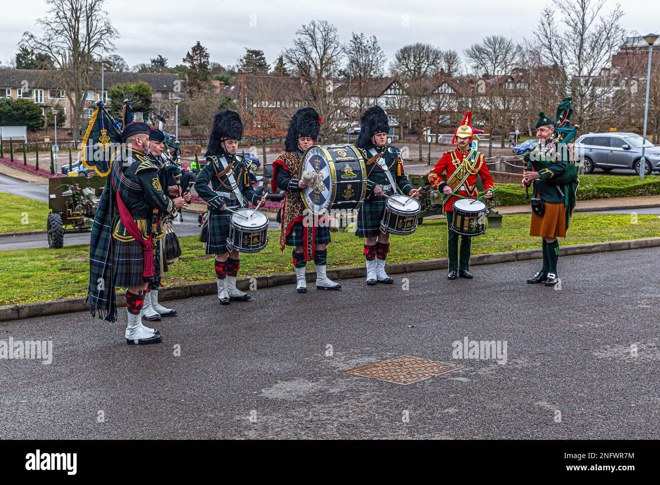 Pipes and drums band hi-res stock photography and images - Alamy