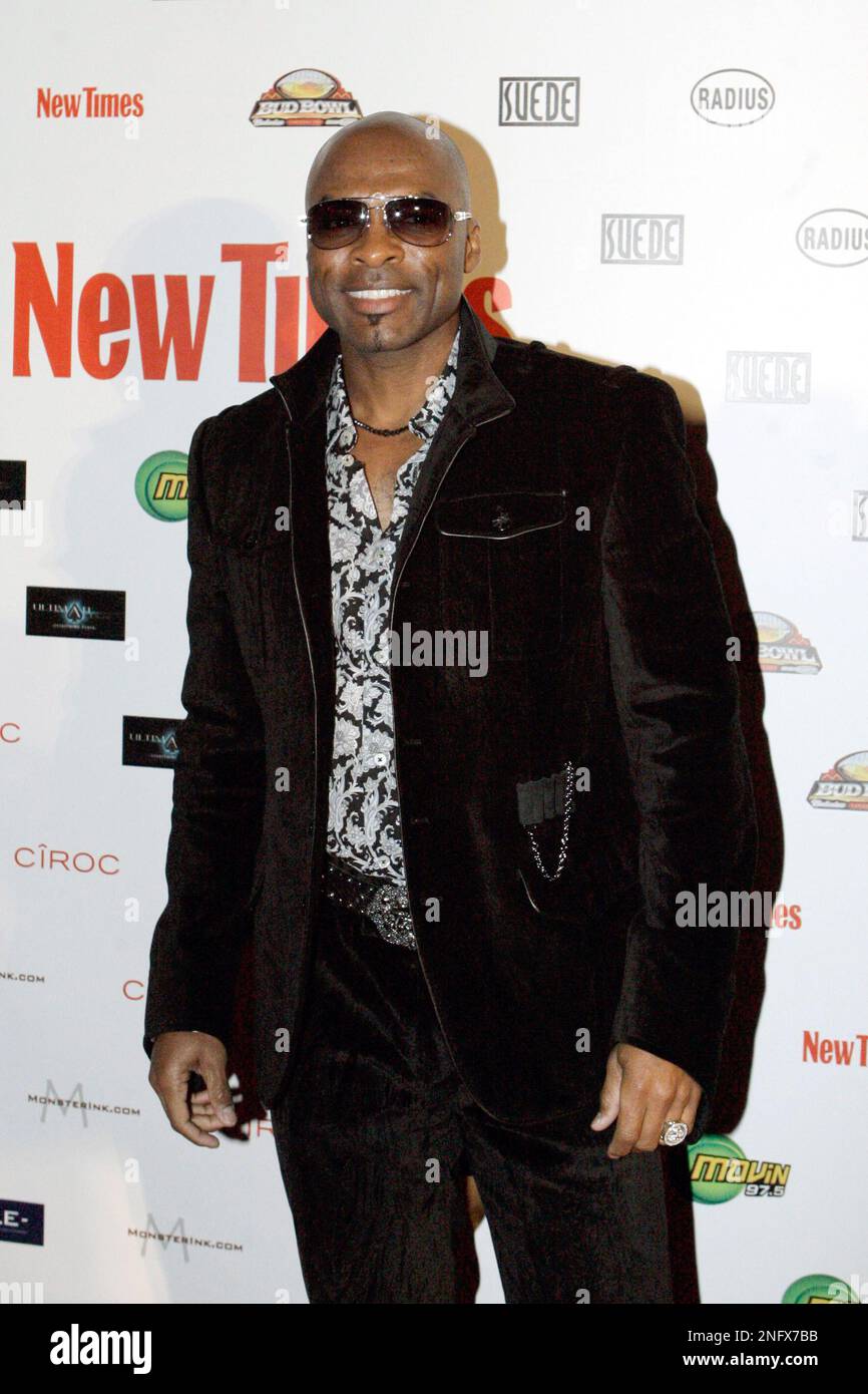 Reggie Sanders poses on the red carpet after arriving at the Super ...