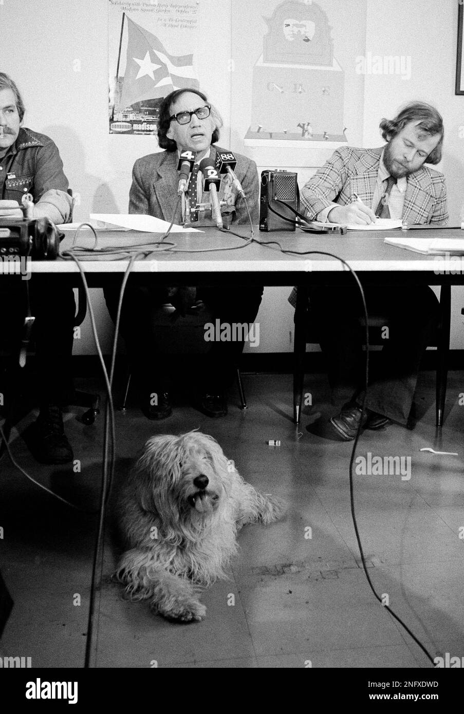 Defense attorney William Kunstler, center, talks during a news ...