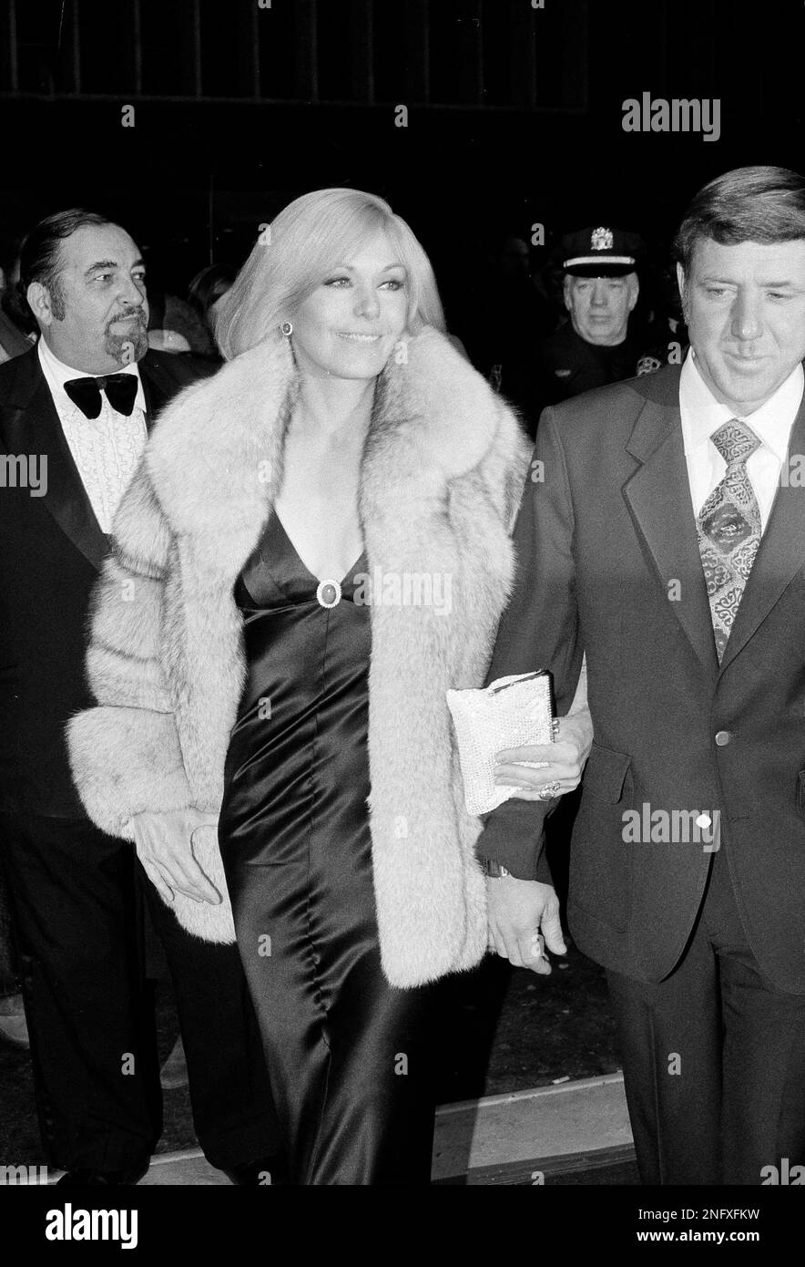 Actress Kim Novak and her husband, Dr. Robert Malloy, a veterinarian ...