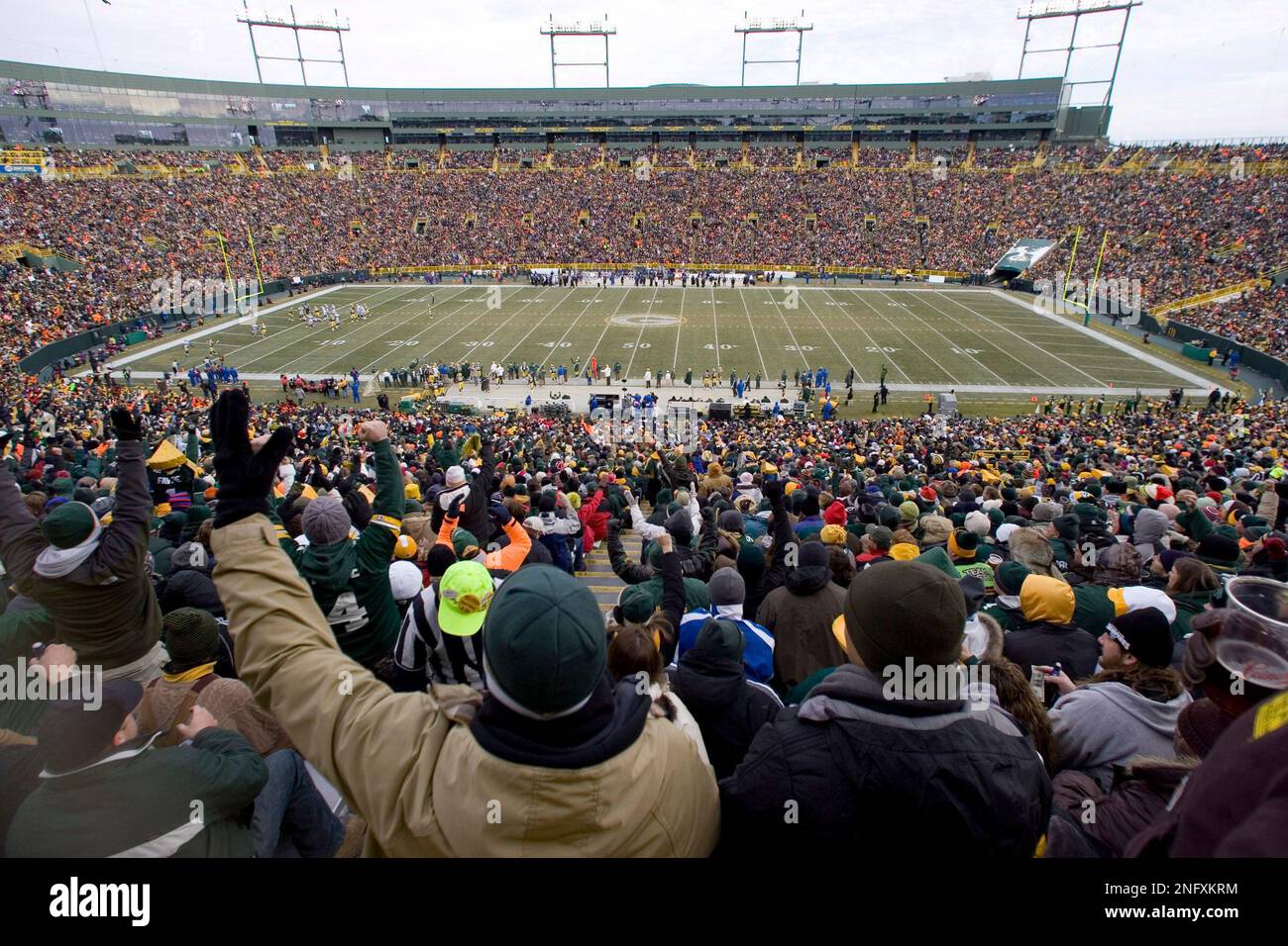 Green Bay Packer fans celebrate after the Packers scored a touchdown ...