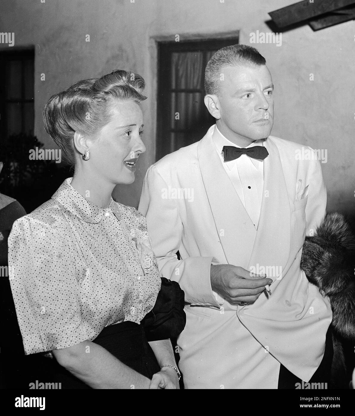 Actress Bette Davis is seen with her husband Arthur Farnsworth, Aug. 22 ...
