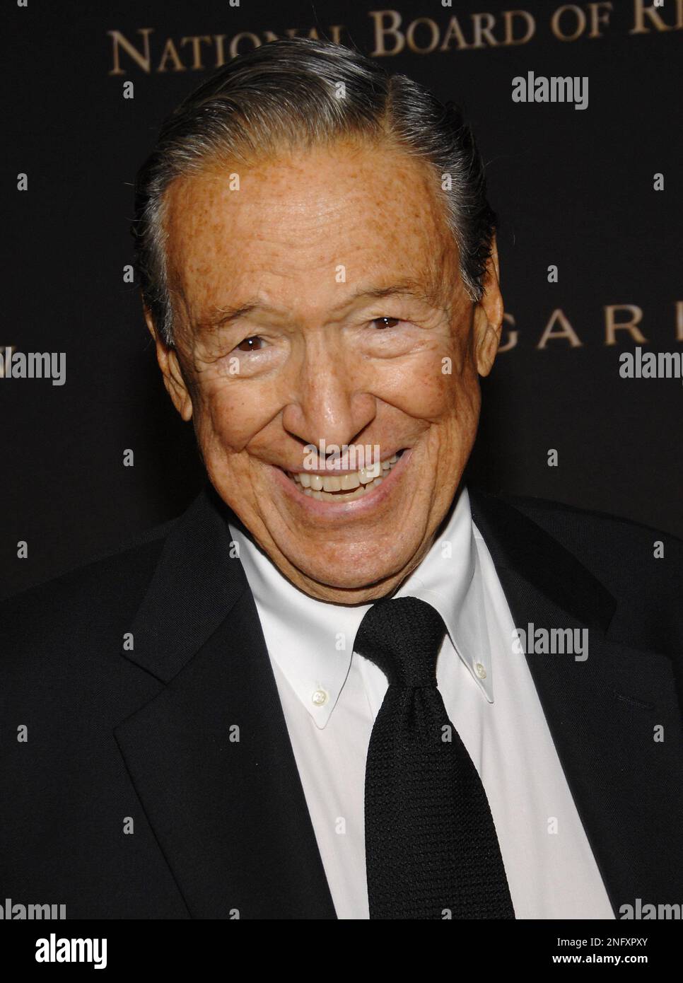 Television news journalist Mike Wallace attends the 2007 National Board ...