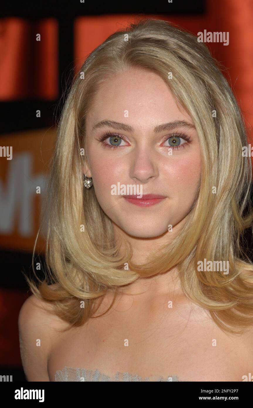 AnnaSophia Robb arrives for the Critics Choice Awards in Santa Monica ...