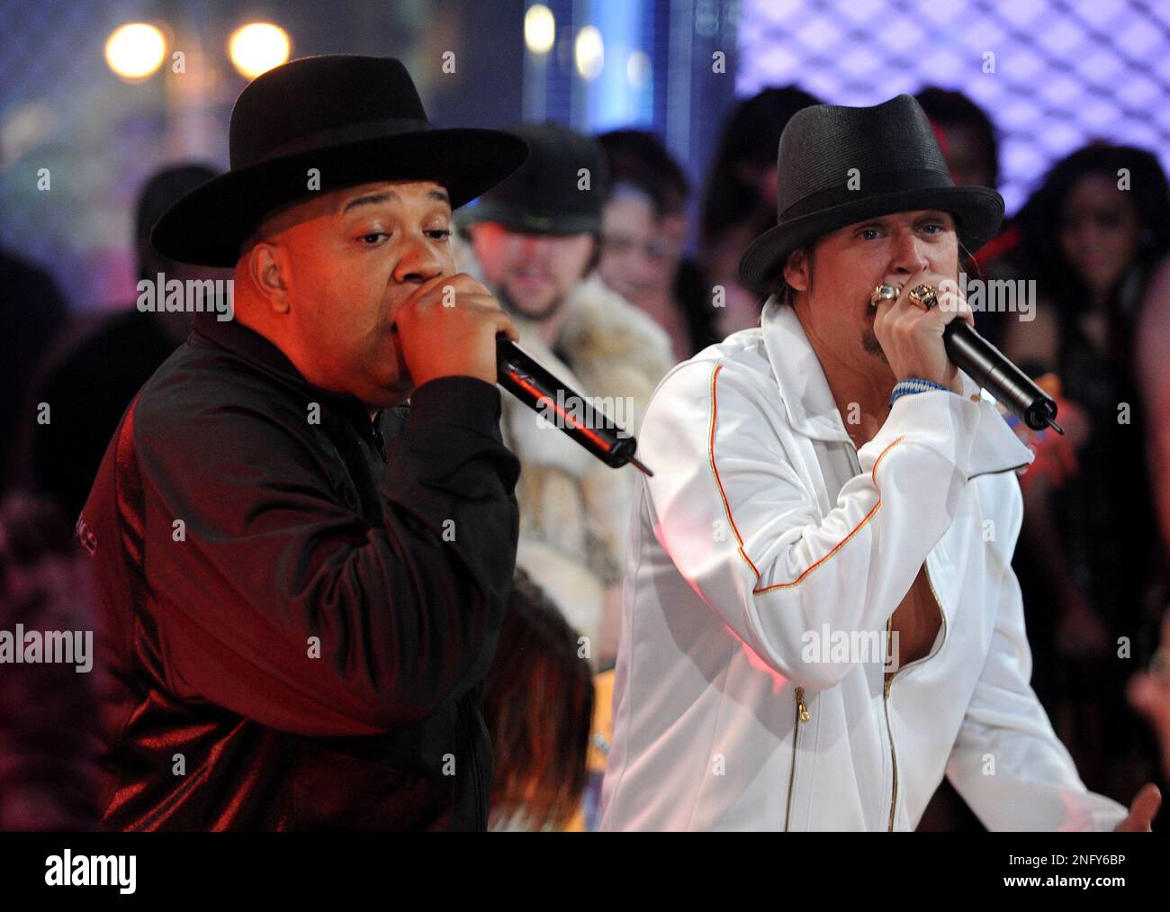 Rappers Rev Run and Kid Rock perform at MTV Studios in Times Square for ...