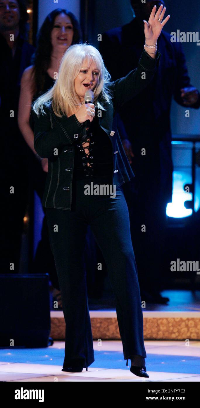 Schlagersaengerin Bonnie Tyler singt am Samstag 29. Dezember 2007 ...