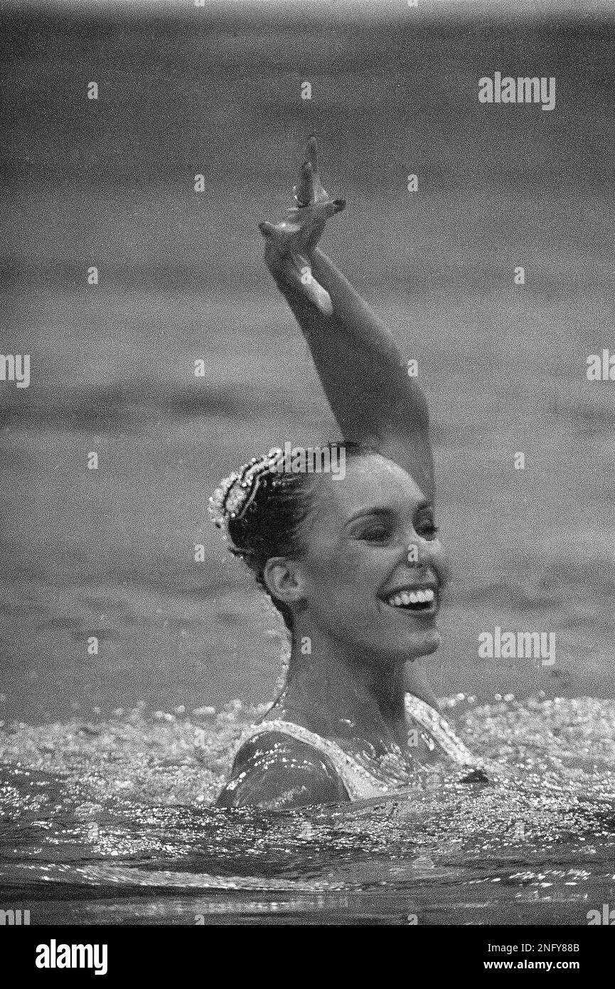 Tracie Ruiz Conforto of United States displays elegant form during the ...