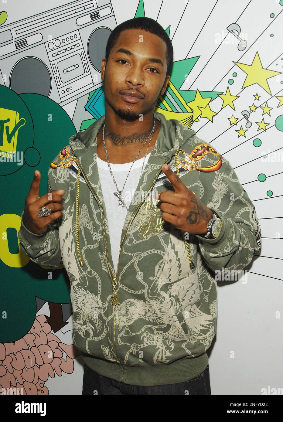 Rapper Chingy poses backstage after an appearance on MTV's Total ...