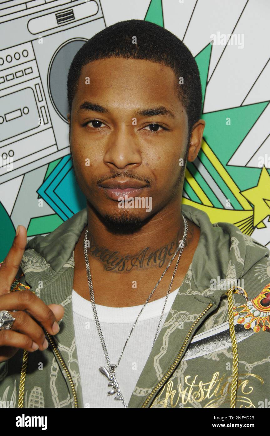 Rapper Chingy poses backstage after an appearance on MTV's "Total ...