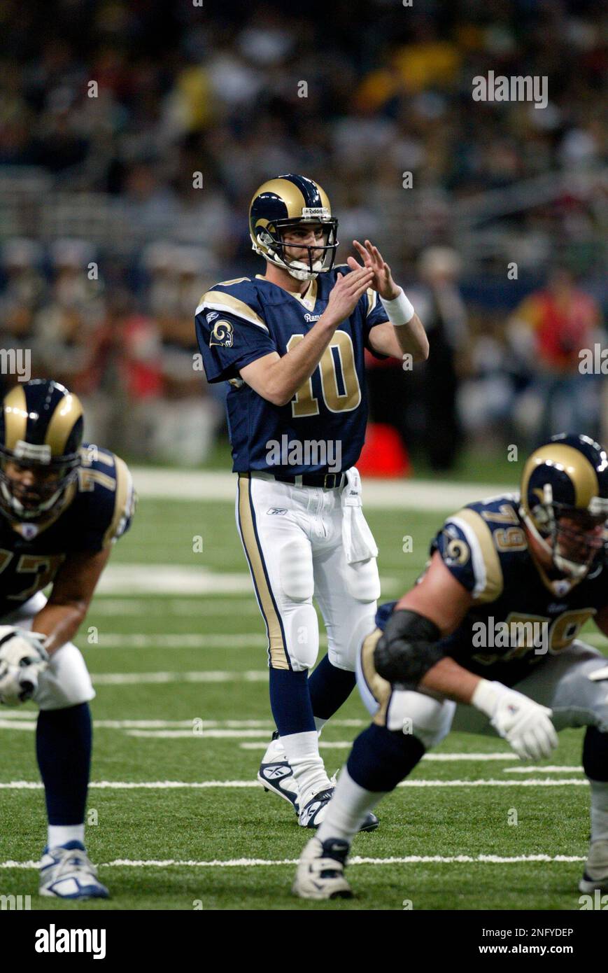 St. Louis Rams quarterback Marc Bulger calls a time out during an NFL ...
