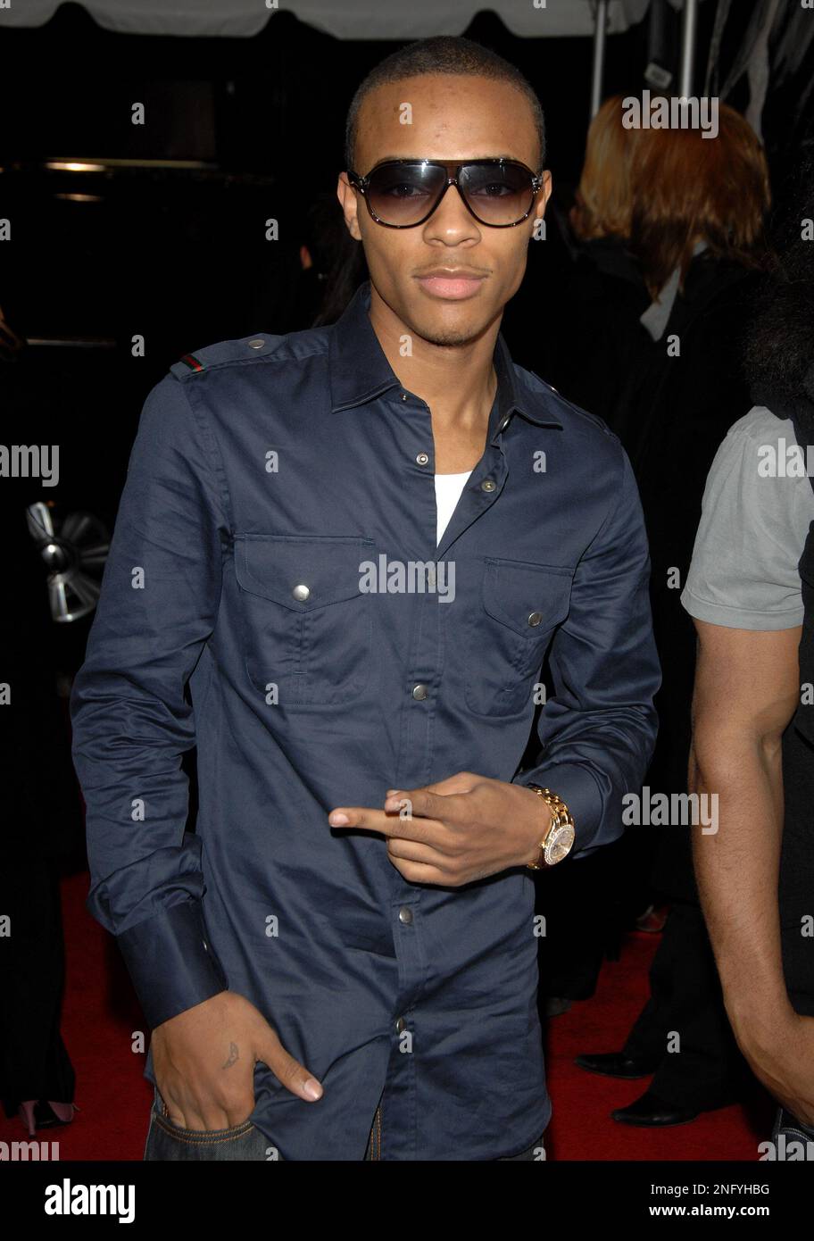 Rapper Bow Wow arrives at the premiere of "I Am Legend" at Madison ...