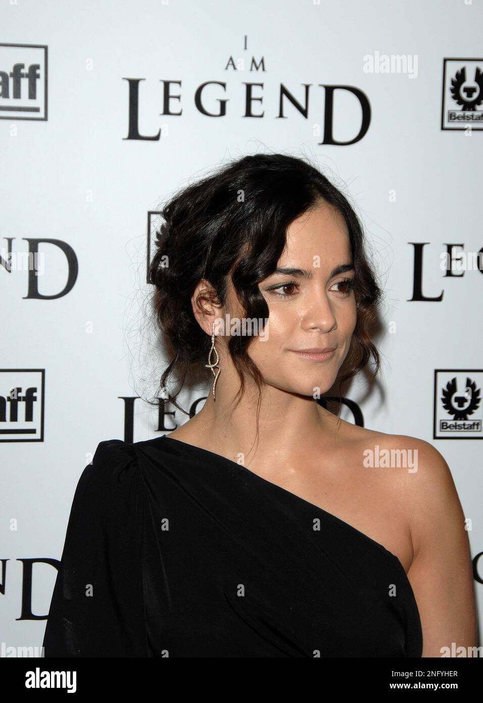 Actress Alice Braga arrives at the premiere of "I Am Legend" at Madison ...