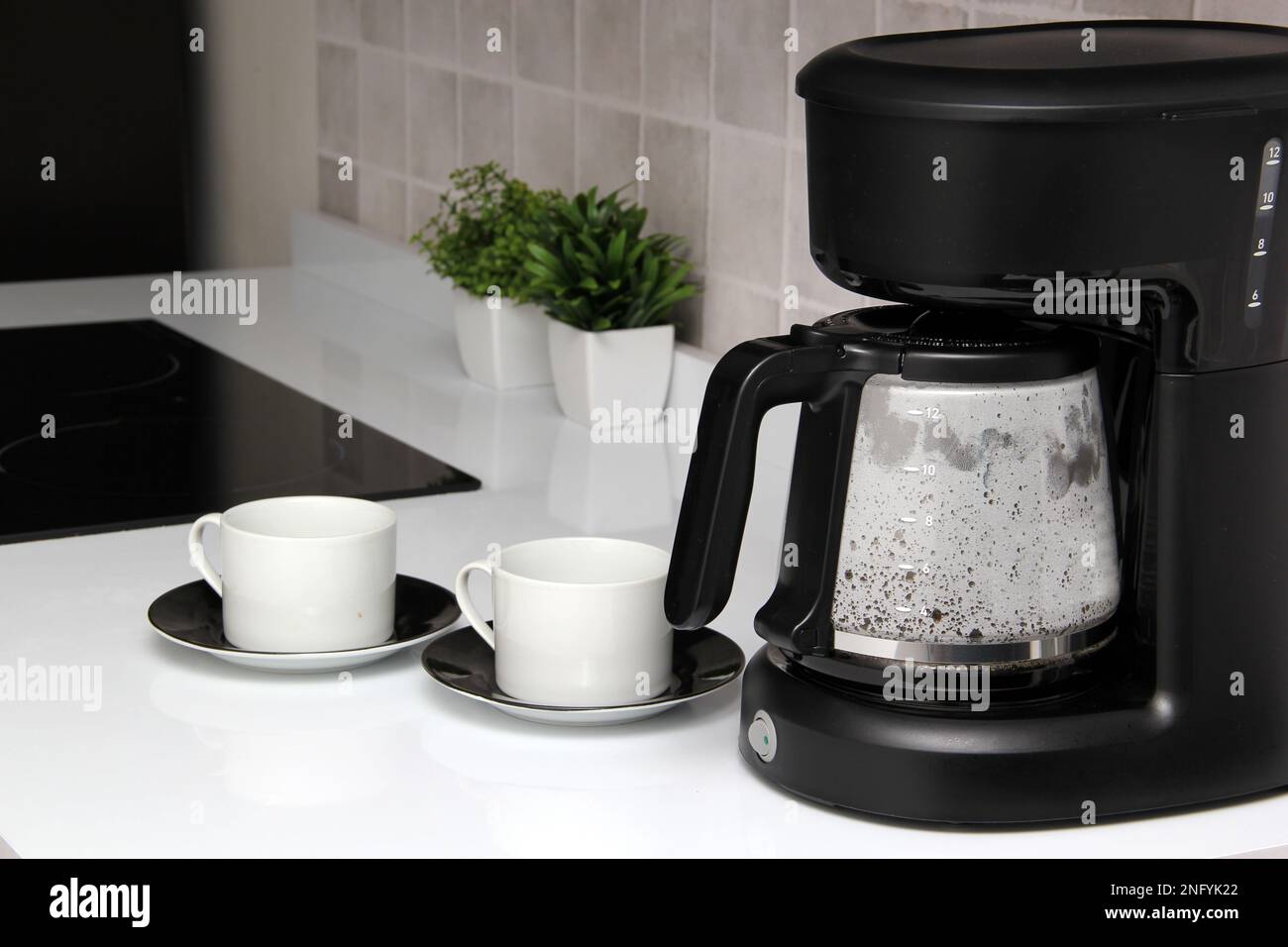 Insomnia coffee house hi-res stock photography and images - Alamy