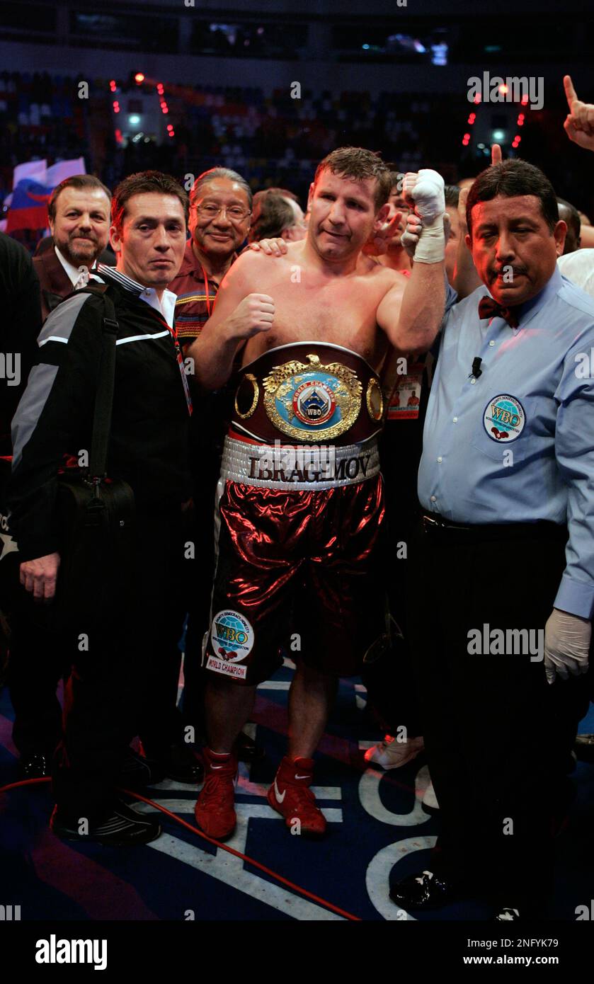 WBO Heavyweight champion, Sultan Ibragimov poses after his victory ...