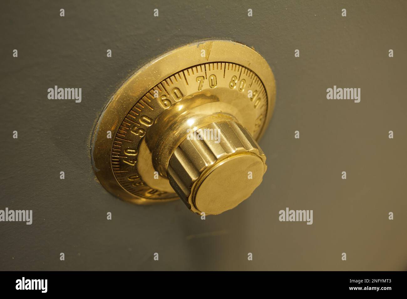 Very old bank safe hi-res stock photography and images - Alamy