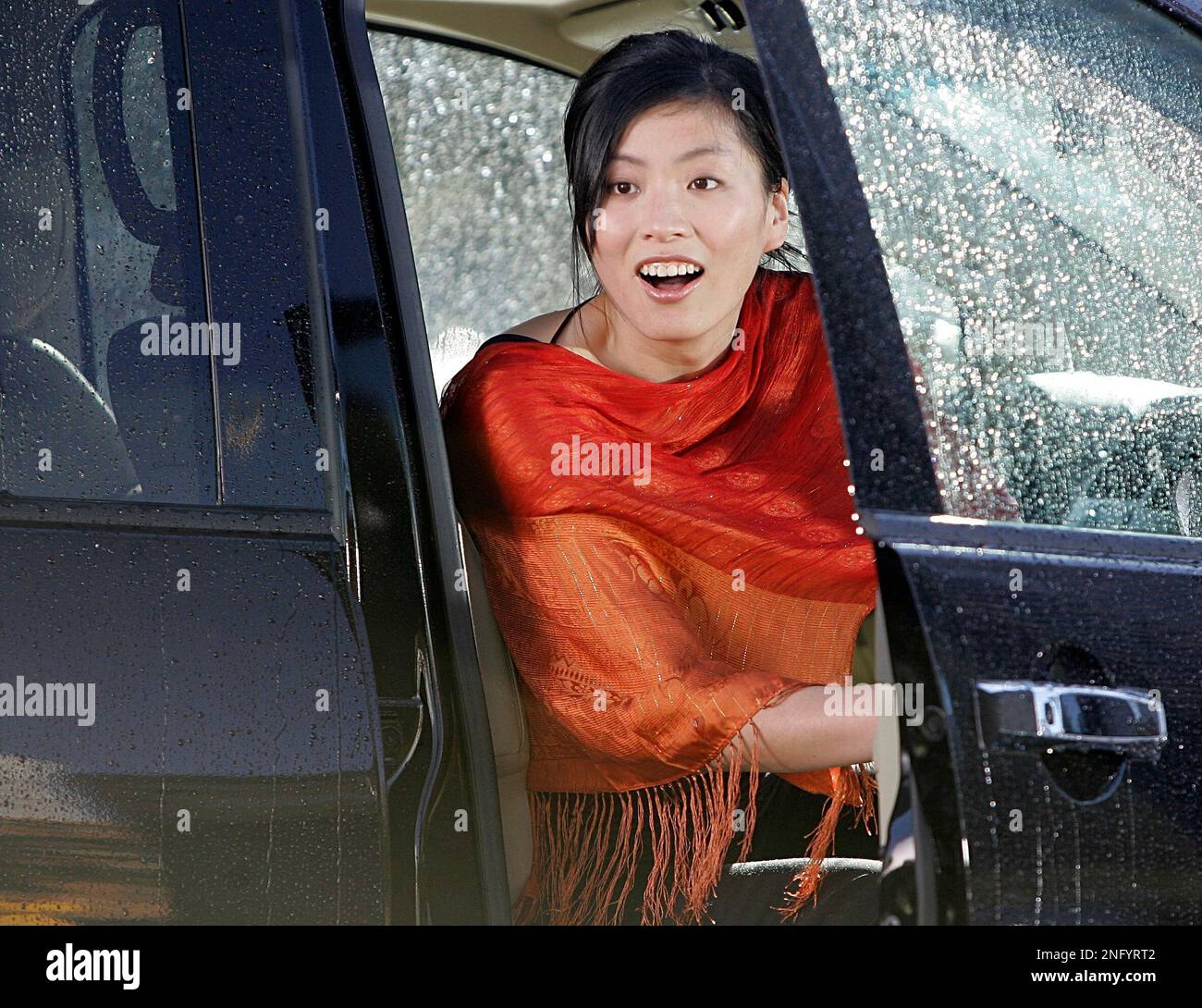 Yao Ming Car Chinese Basketball Player Ye Li, Wife Of Houston Rockets'