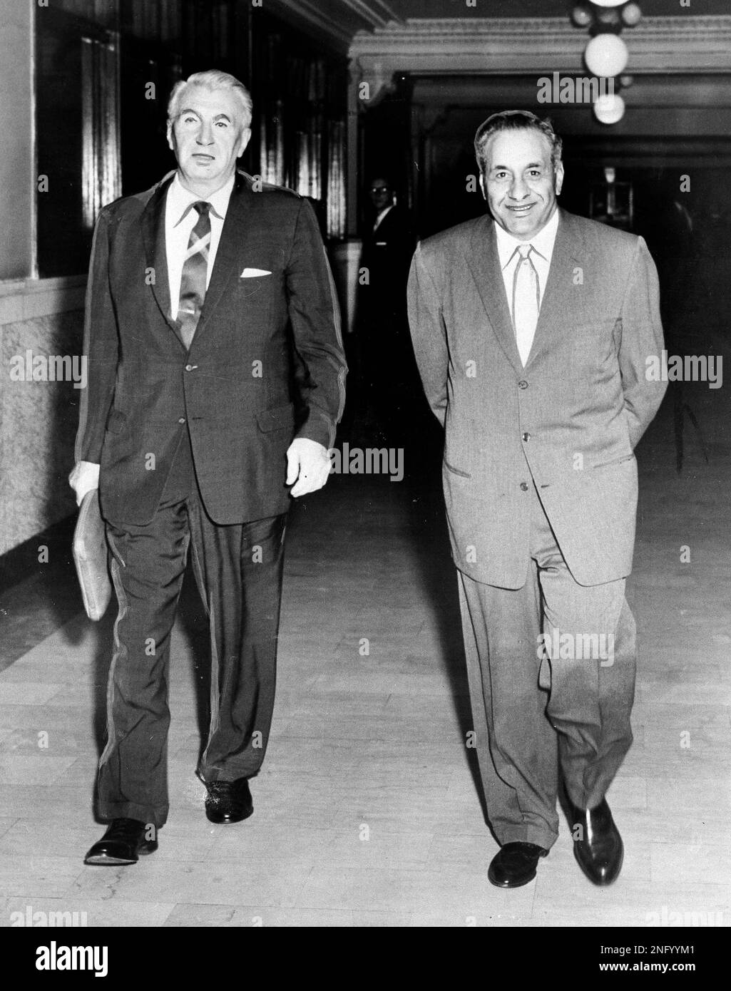 Reputed gangster Tony Accardo with attorney Maurice Walsh, left, in ...