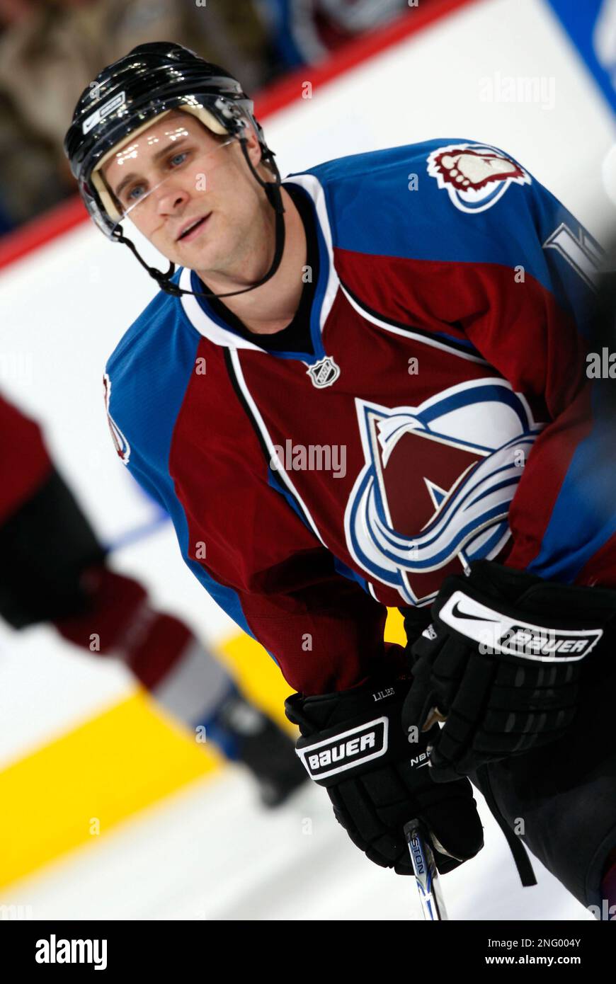Colorado Avalanche defenseman John-Michael Liles warms up before the ...