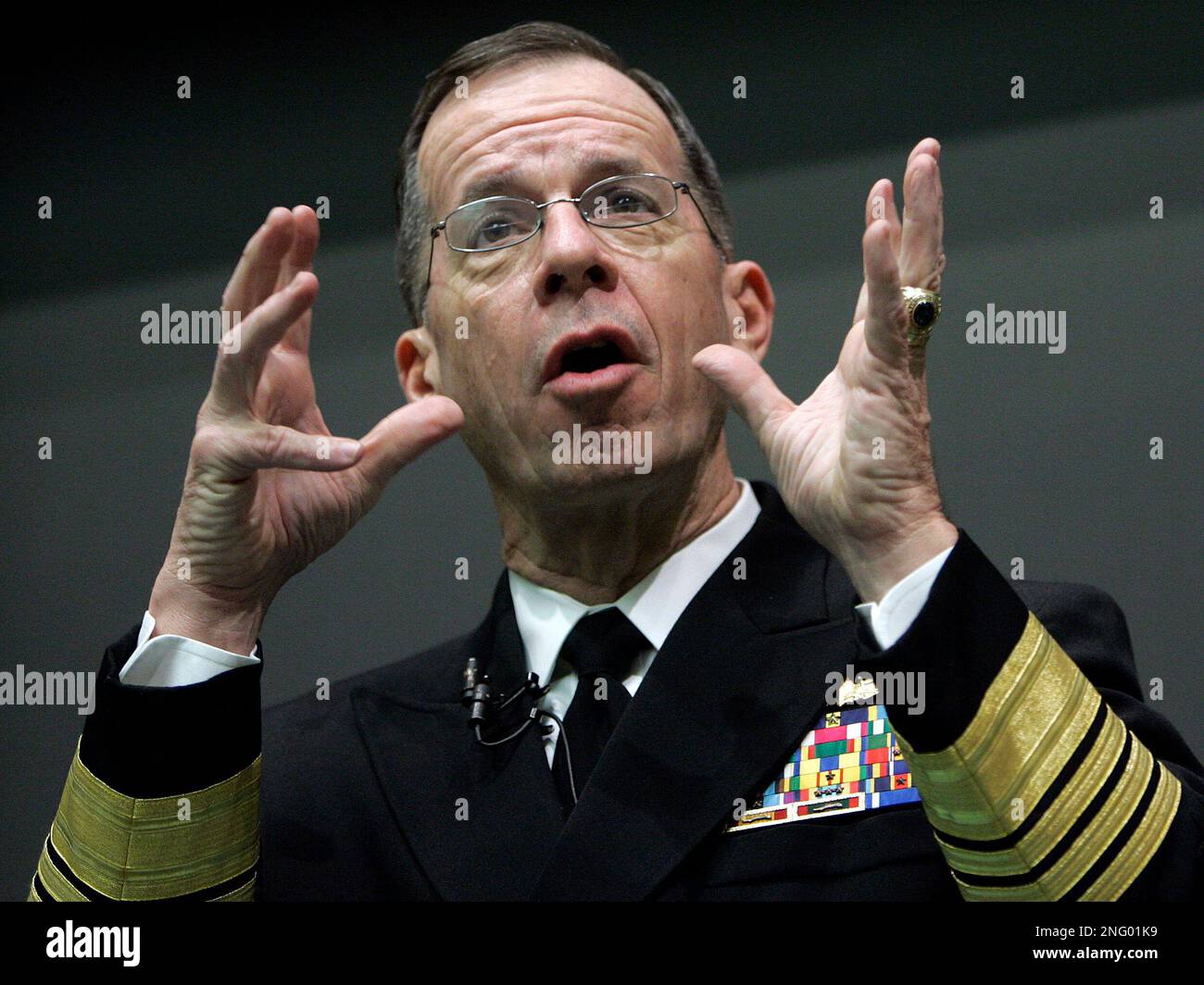 Adm. Mike Mullen, chairman of the Joint Chiefs of Staff, speaks to a ...