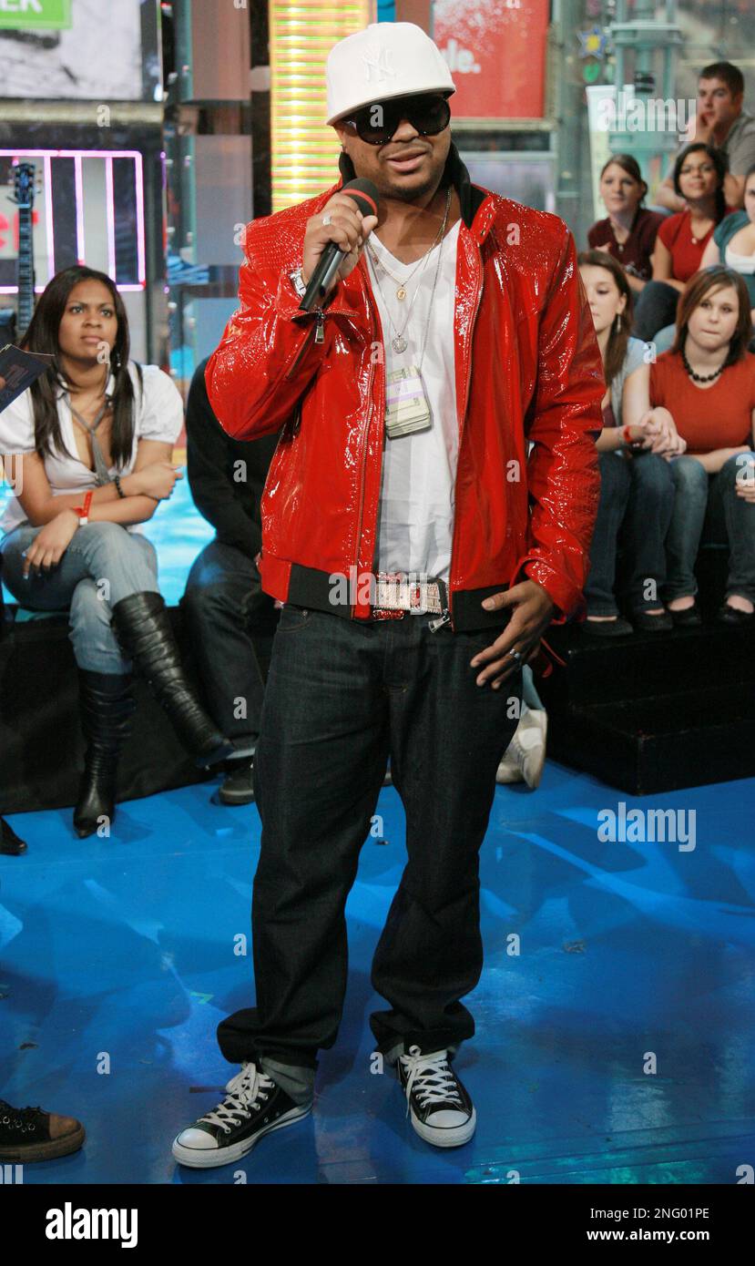 Singer-songwriter The-Dream makes an appearance on MTV's Total Request ...
