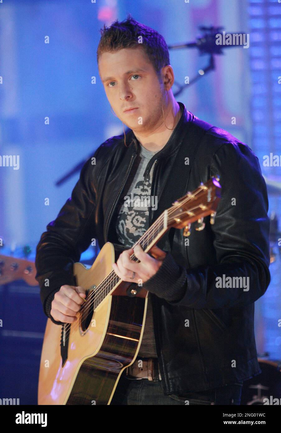 Singer/songwriter Ryan Tedder of OneRepublic performs during an ...