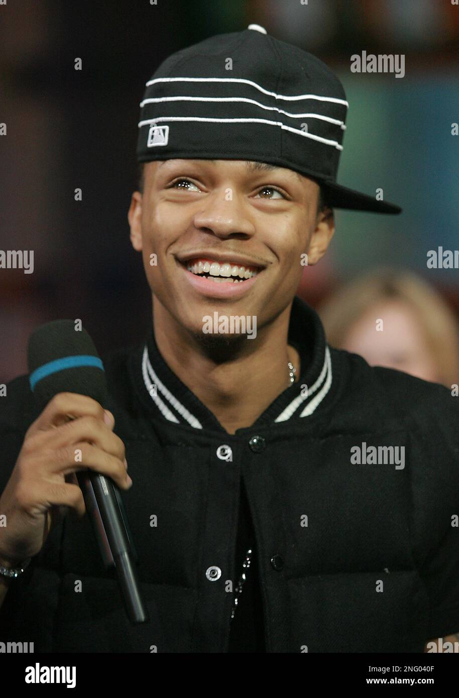 Rapper Bow Wow makes an appearance on MTV's Total Request Live at MTV ...